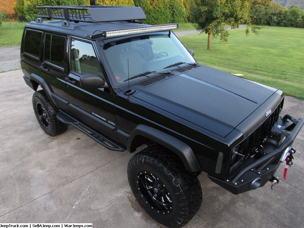 1999 Jeep Cherokee XJ 4